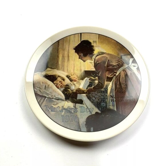 Norman Rockwell | Art | Norman Rockwell Mothers Day 976 A Mothers Love ...